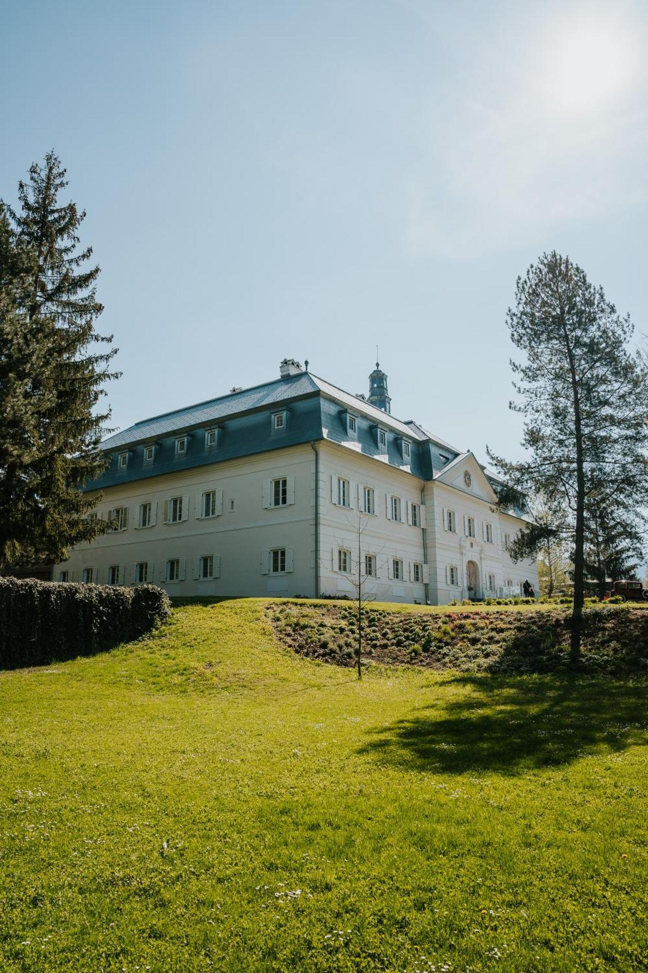 Faszinierend Hotel Chateau Gbelany Bilder